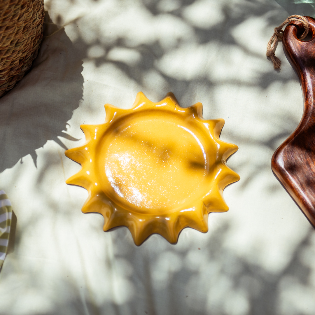 Sunrise Wall Plate – Handcrafted Sun-Shaped Ceramic Decor — Ellie Home